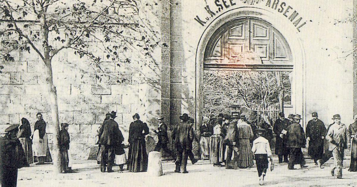 Galerija: Ratna luka Pula - život uz ratne pripreme str. 1 | Vojna ...